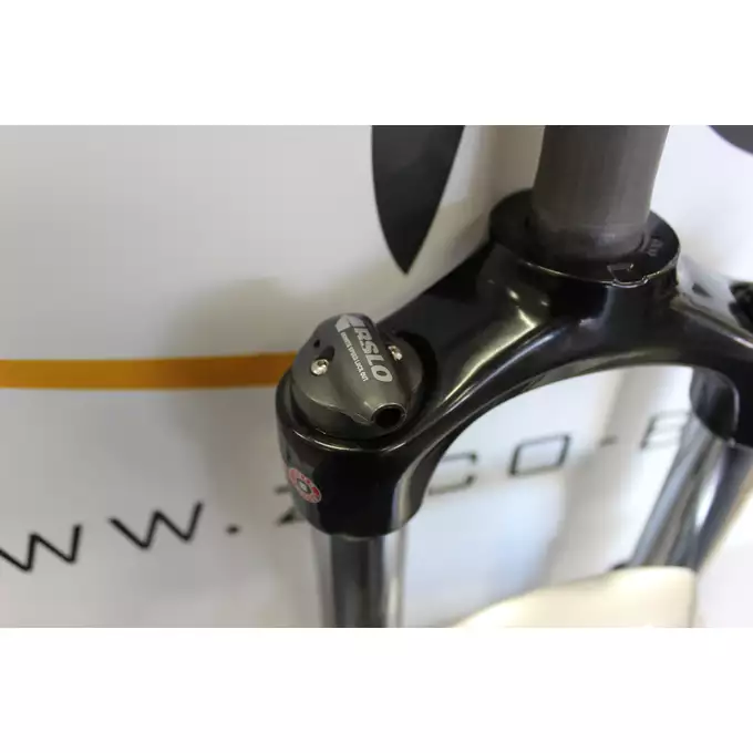 Widelec amortyzowany SR SUNTOUR XCM-RL 26" 100MM 1 1/8" AHEAD 255MM - sklep Zico-Bike.pl